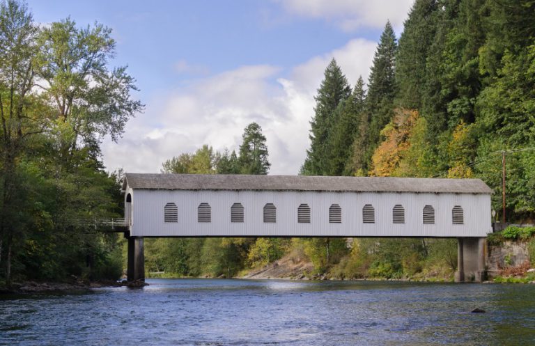 16 Most Beautiful Covered Bridges in the U.S. - ShipGo Blog: The New Way To Travel
