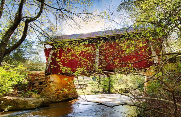16 Most Beautiful Covered Bridges in the U.S. - ShipGo Blog: The New Way To Travel