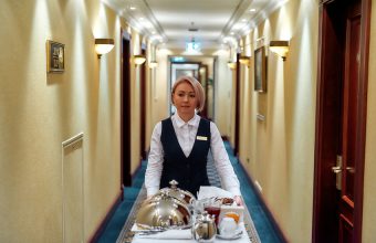 How Much Should You Tip Room Service? - ShipGo Blog: The New Way To Travel